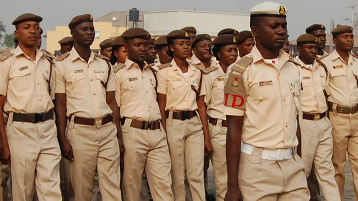 FG increases passport fees to N50,000, N100,000 - QED.NG