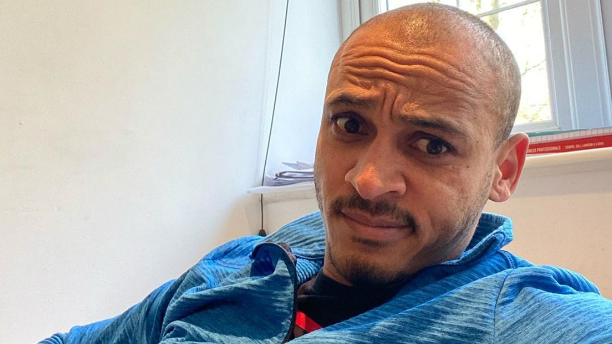 Former Super Eagles player Osaze Odemwingie becomes professional golfer ...