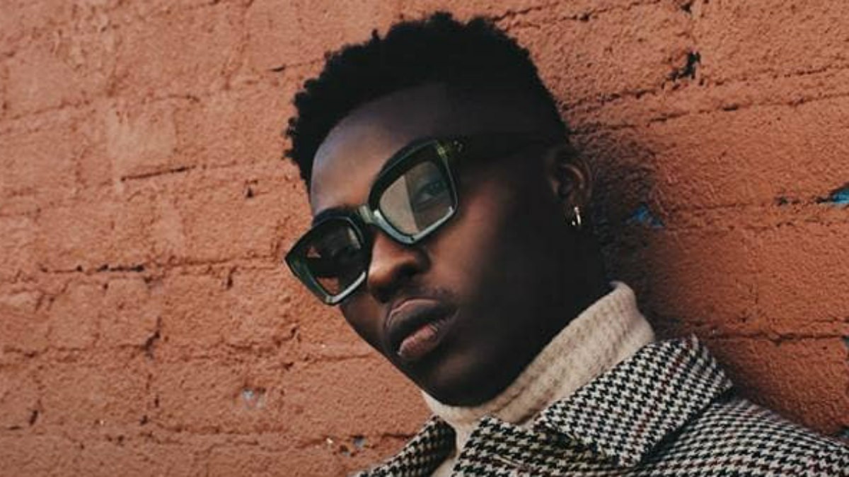 Reekado Banks, Wizkid reunite years after public fallout - QED.NG