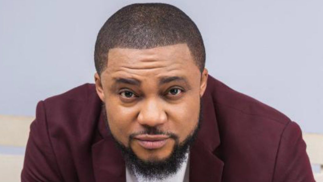 Gospel singer Tim Godfrey gets engaged - QED.NG