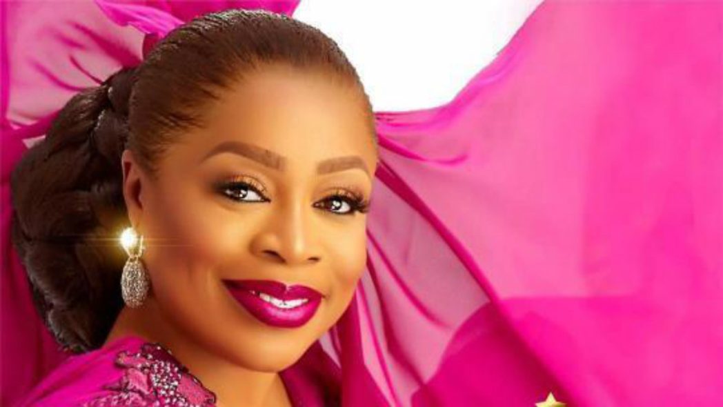 Sinach celebrates 50th birthday at Dominican resort - QED.NG