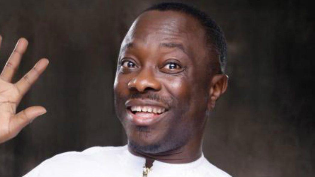 Julius Agwu shows off dance moves at Rita Dominic's traditional wedding ...