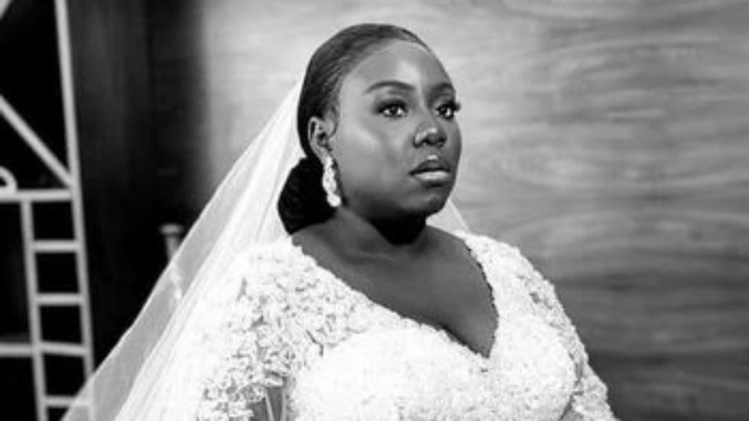 Teni clears air on wedding-themed photos - QED.NG