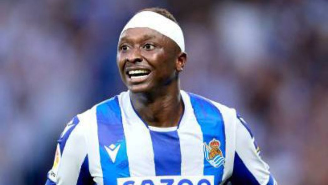Super Eagles forward Umar Sadiq suffers season-long injury - QED.NG