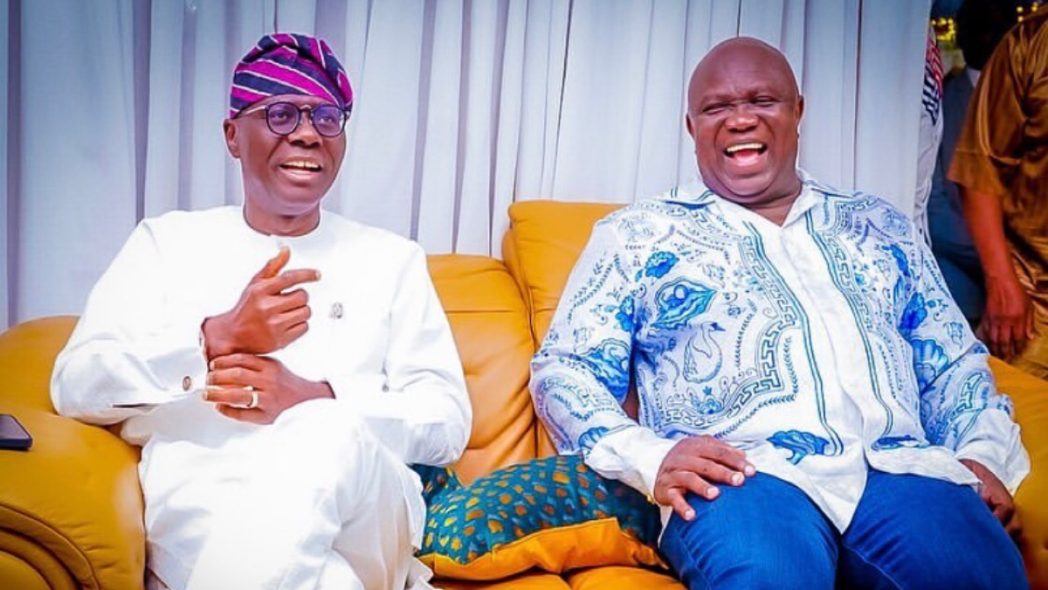 Ambode visits Sanwo-Olu in Alausa first time since 2019 - QED.NG