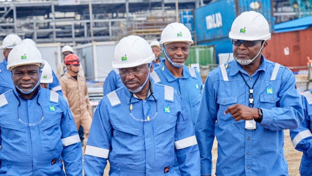 NLNG calls for investment in gas as petroleum minister visits Bonny ...