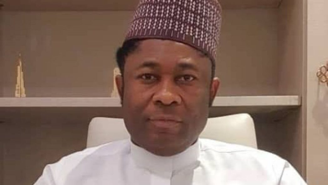 Billionaire Jack-Rich hosts Tonye Cole, Magnus Abe, Dakuku Peterside ...