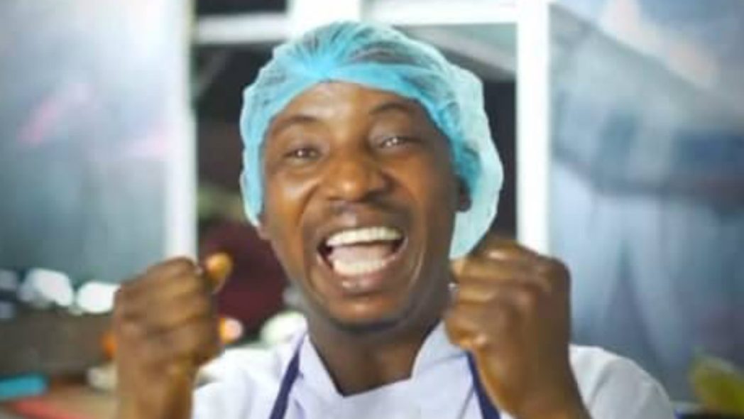 Oyo chef Tope Maggie cooks for 200 hours to break Guinness World Record ...