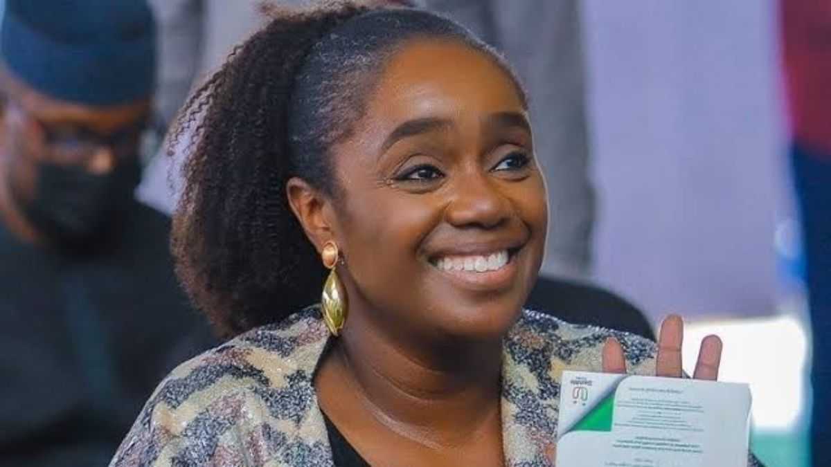 Kemi Adeosun in Ibadan for Ajimobi’s posthumous birthday - QED.NG