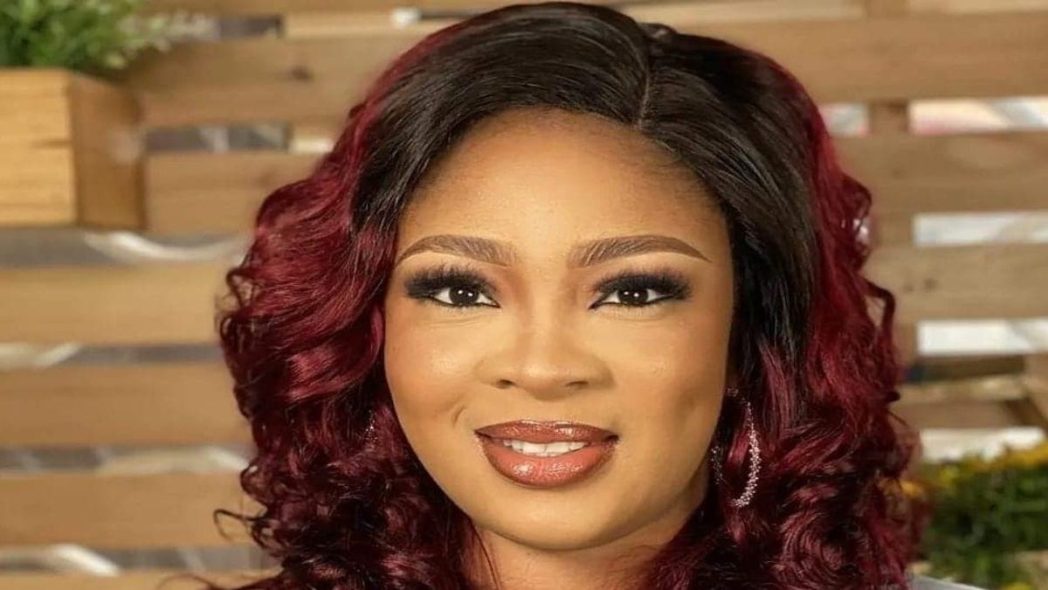 Fire guts Jide Kosoko's daughter Bidemi Kosoko's house on Boxing Day ...