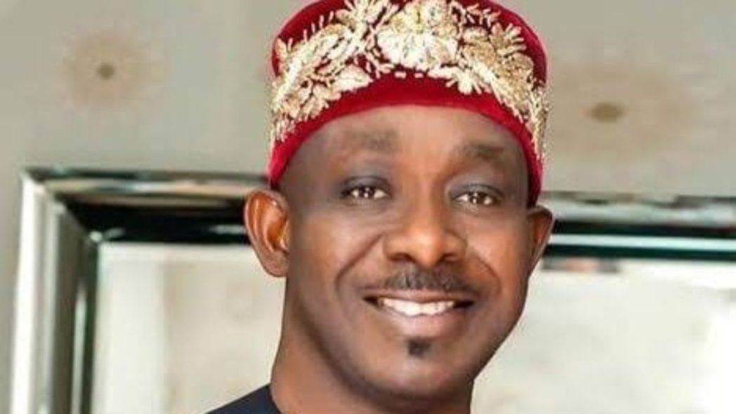 NLNG felicitates Bonny Kingdom monarch Edward Pepple on 59th birthday ...