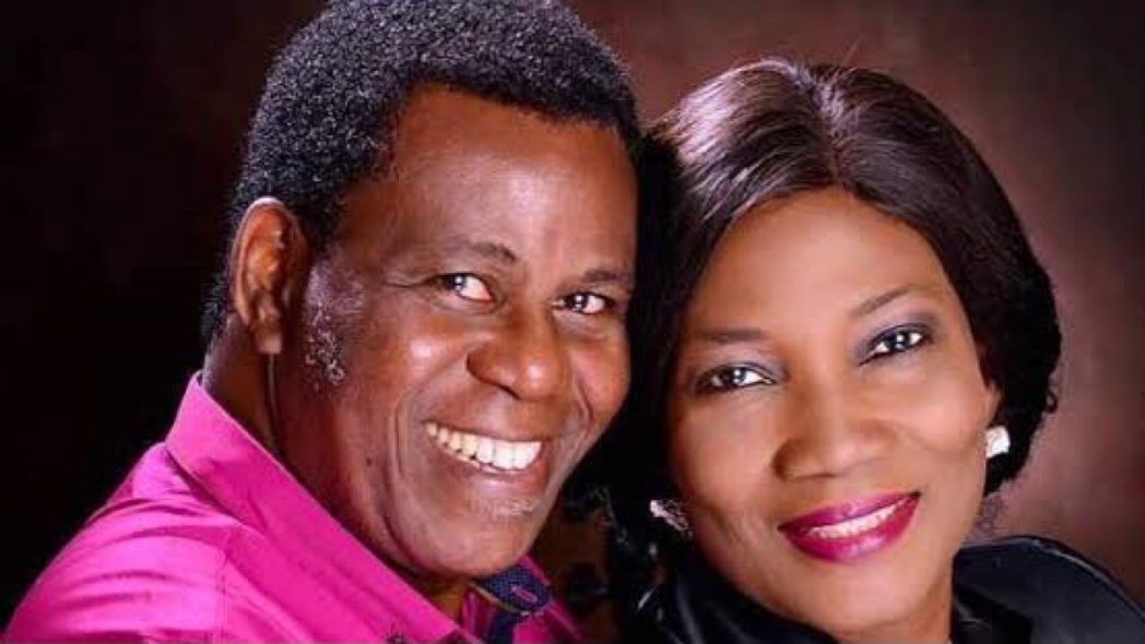 Felix Adejumo, Funke celebrate 40th wedding anniversary - QED.NG