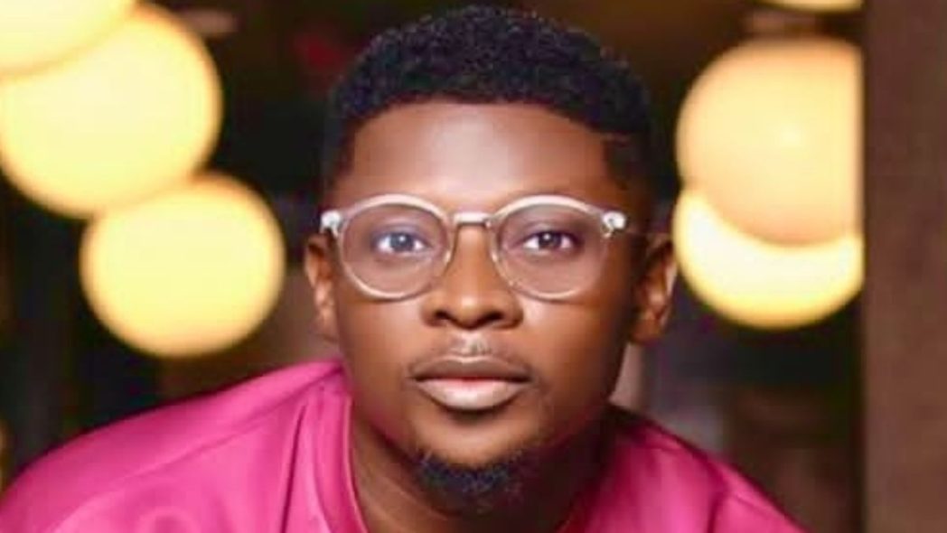 Rotimi Salami in tears at service of songs, urges forgiveness for ...